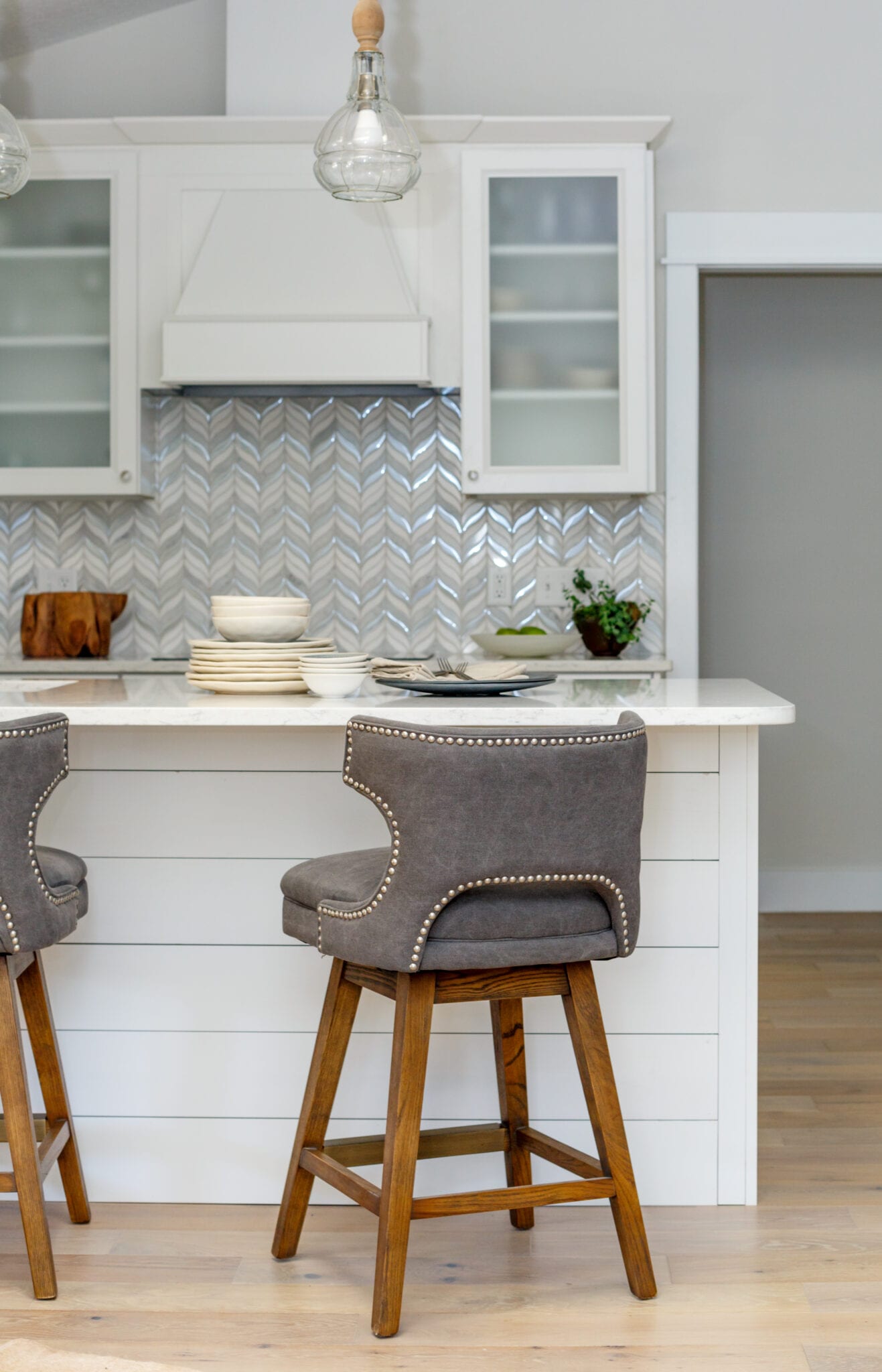 Kitchen Remodels – KELLY CANADA DESIGN + BUILD + INTERIORS